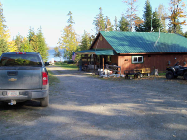 Maine hunting and fishing photos - Moose Hunting Lodge